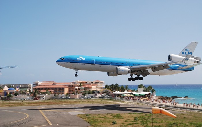 St Maarten S Princess Juliana Airport EBUQOB St Maarten S Princess Juliana Airport EBUQOB