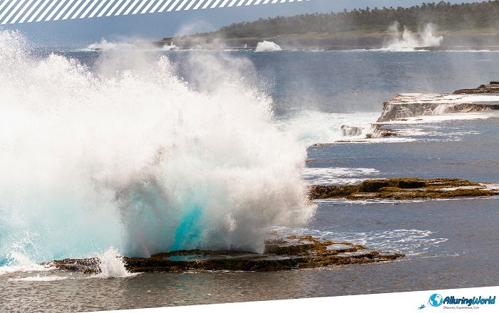 Mapu'a Vaea Blowholes | | Alluring World